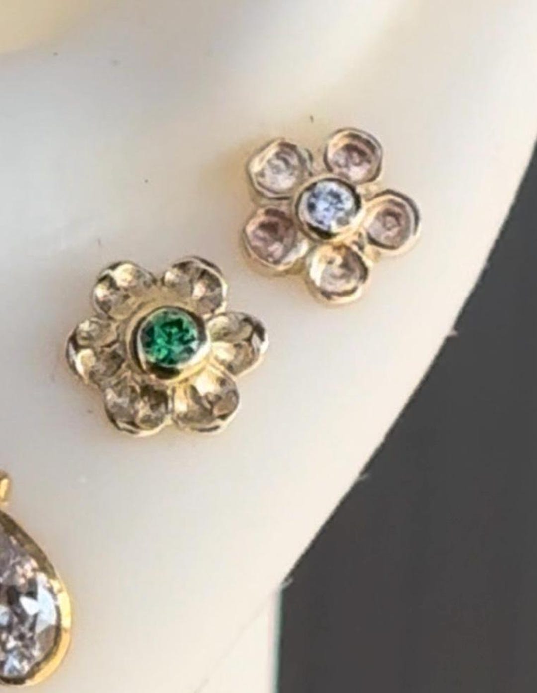 14K Solid Yellow, Rose, White Gold Flower With Natural Stone Piercing ...