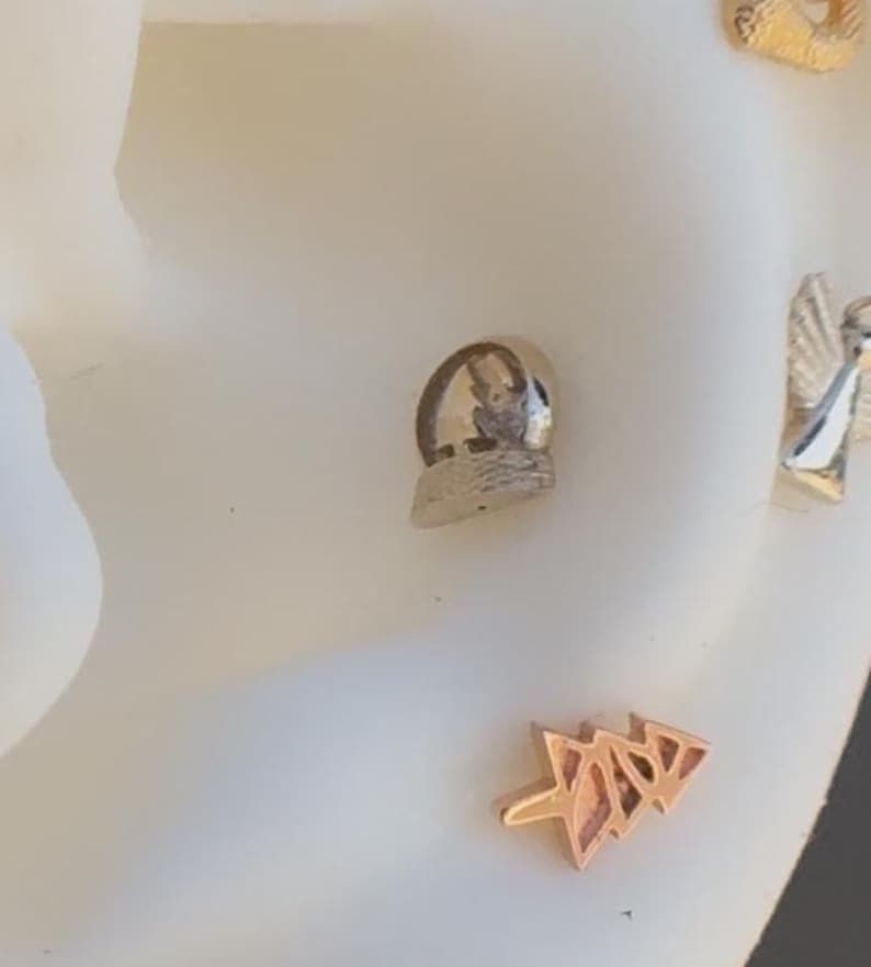 14K Solid Gold Snow Globe Piercing Jewelry: 25g Threadless 14g 16g ...