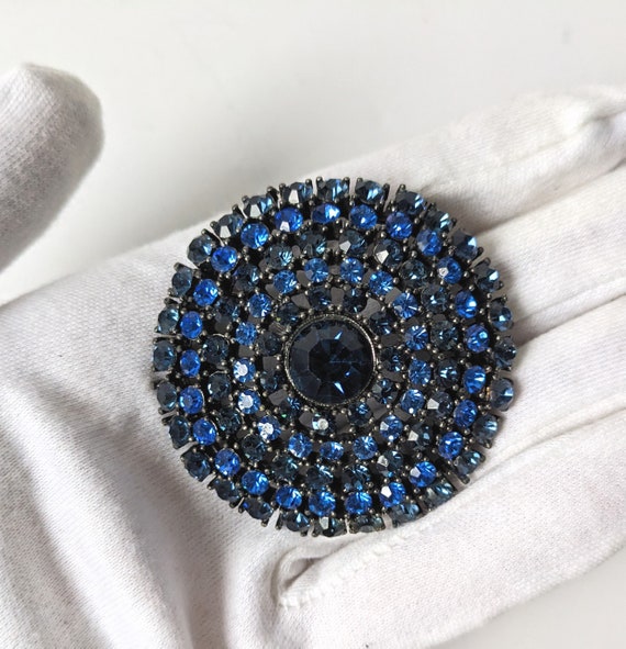 Vintage WEISS signed Dome Brooch 2 Shades of Blue Rhi… - Gem