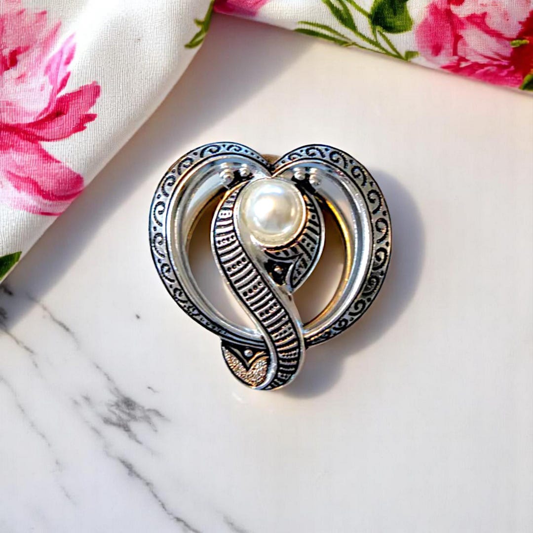 Vintage Scarf Clip – Mid Century Silver Tone Scarf Holder With Faux ...