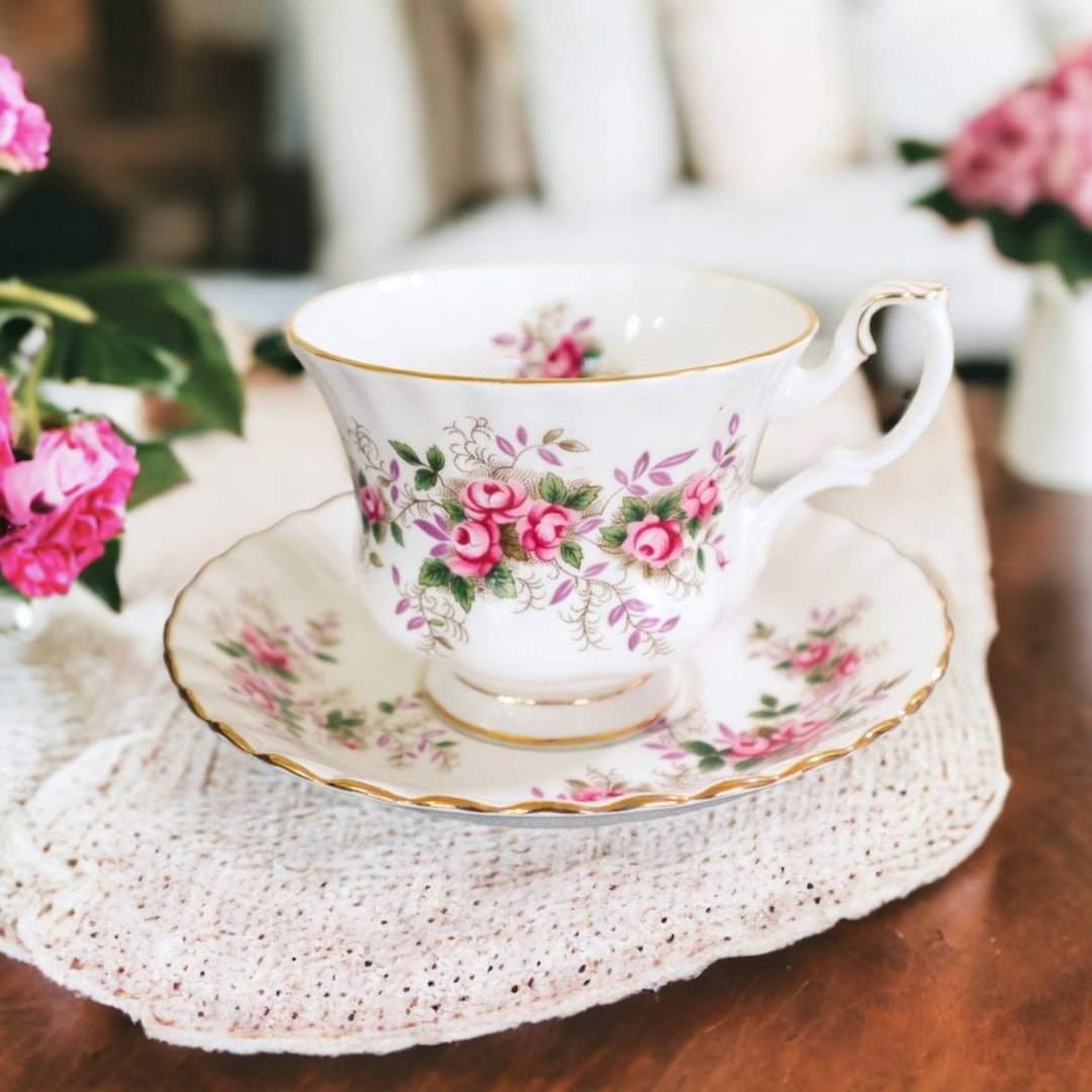 Royal Albert Teacup Vintage Floral Tea Cup and Saucer Bone China ...