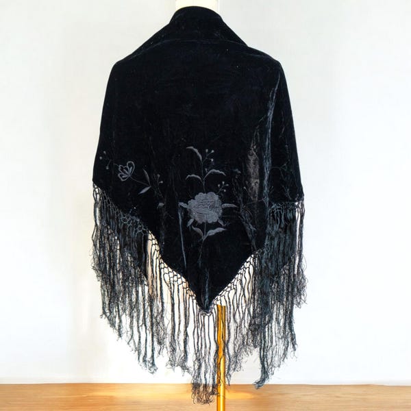 Victorian Shawl - Etsy