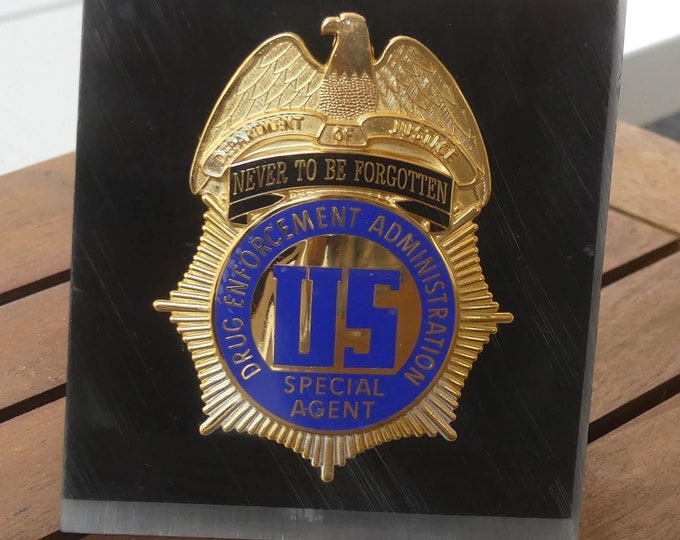 U.S. Drug Enforcement Special Agent Badge in Lucite - Etsy