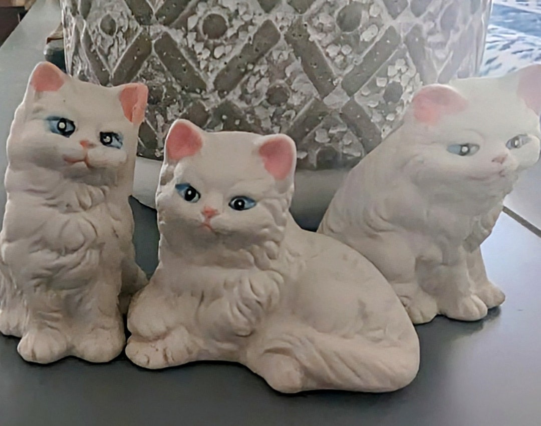 Vintage Bisque Trio of Persian Cats, White Persian Cats, Family of ...