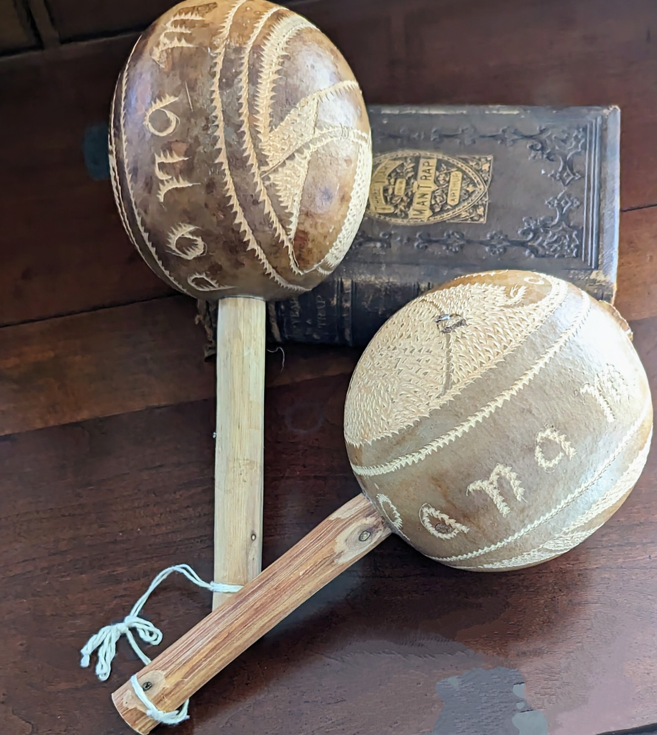 Pair of Maracas From Panama, Handmade Maracas, Decorated With Birds ...