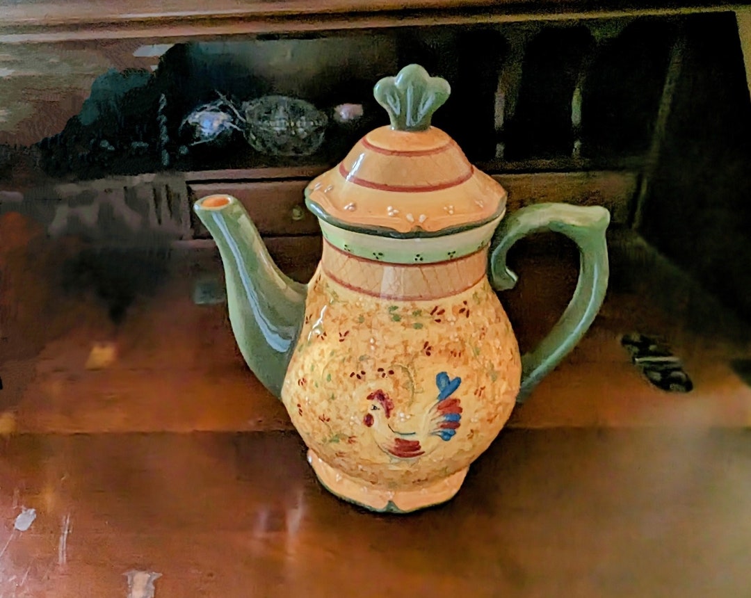 Bella Casa by Ganz Teapot With Rooster Motif, Hand Painted Rooster Mustard, Brick Red and Green ...