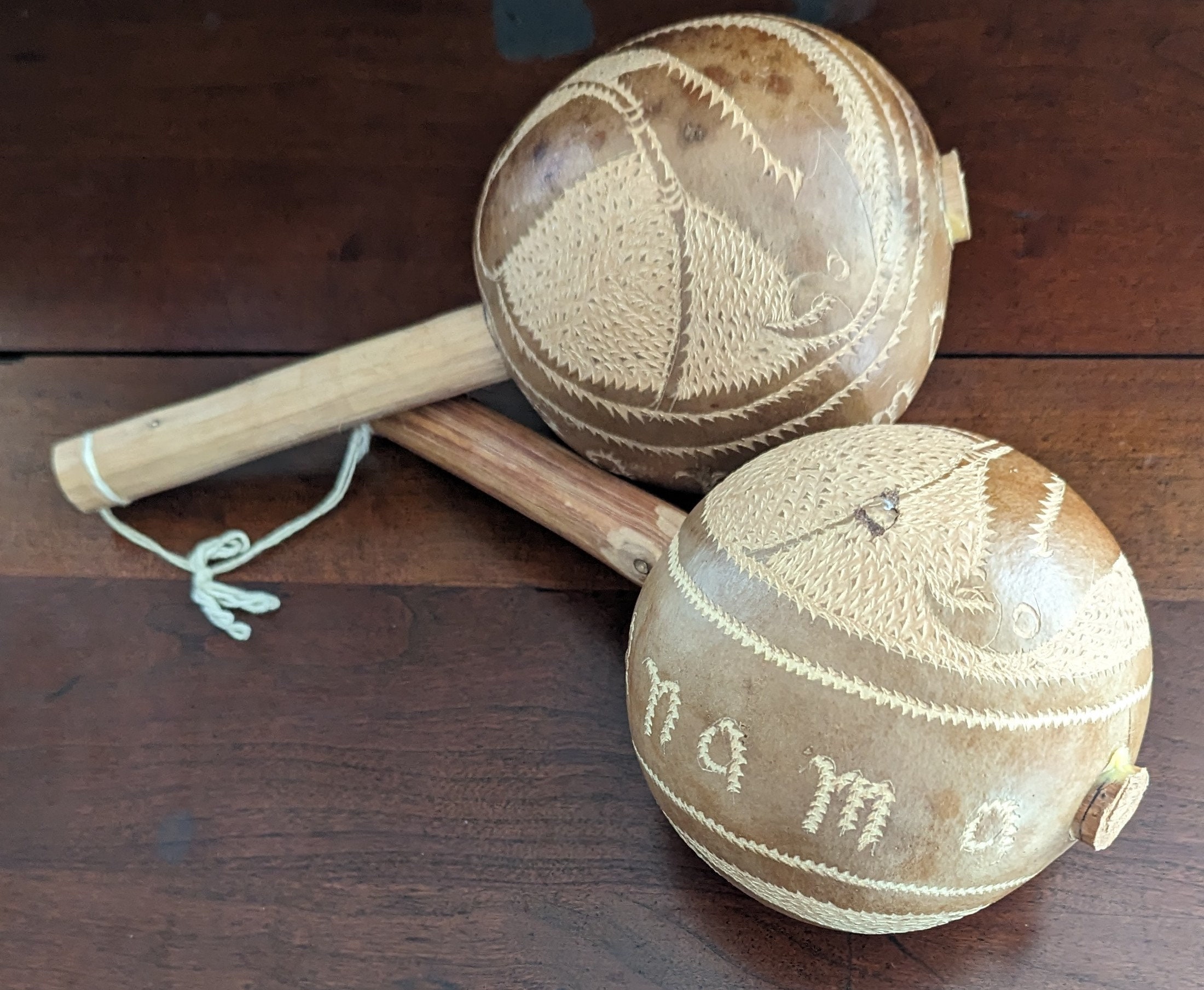 Pair of Maracas From Panama, Handmade Maracas, Decorated With Birds ...