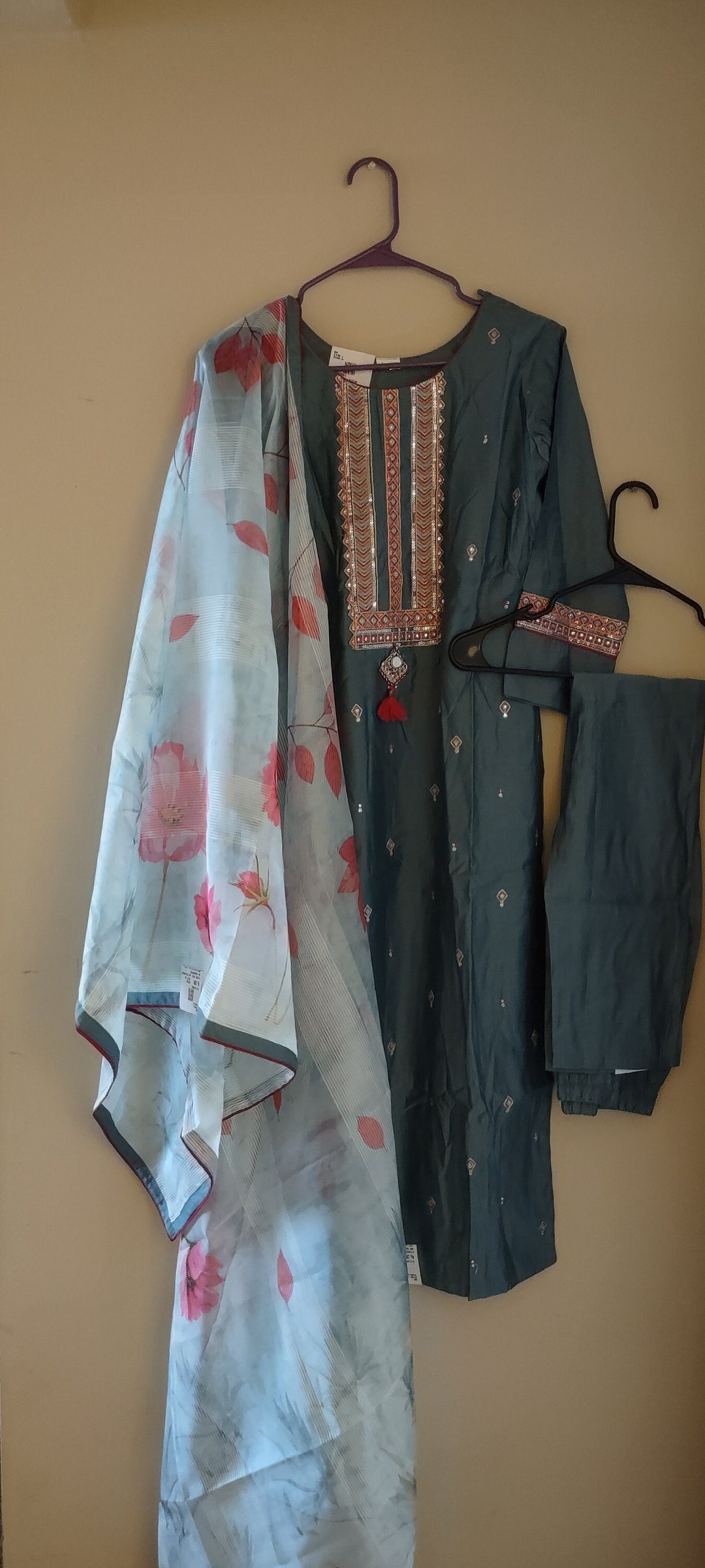Women's Traditional Indian Party Wear/ Indian Festive Wear - Etsy