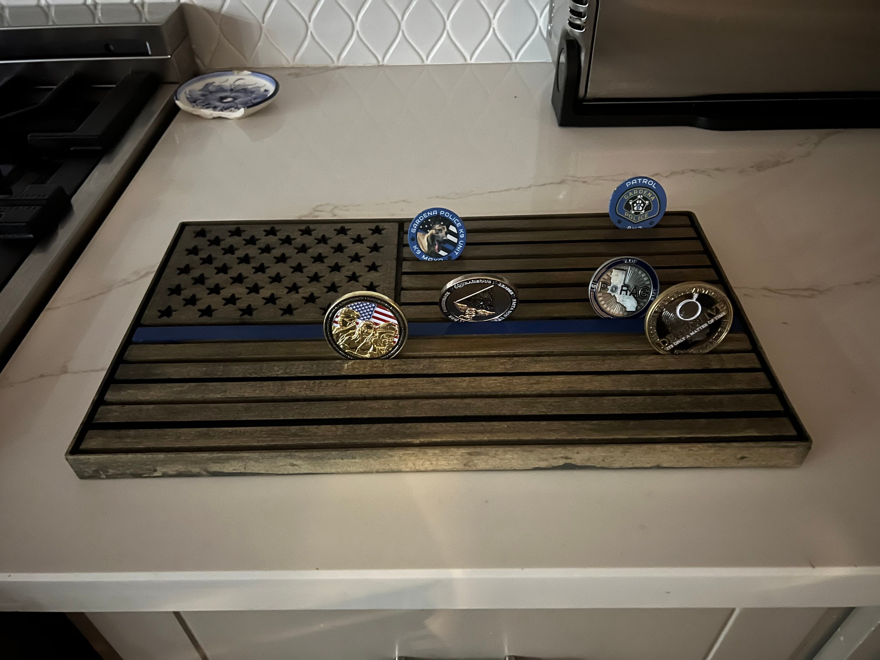 Thin Blue Line Desktop Challenge Coin Holder - Etsy
