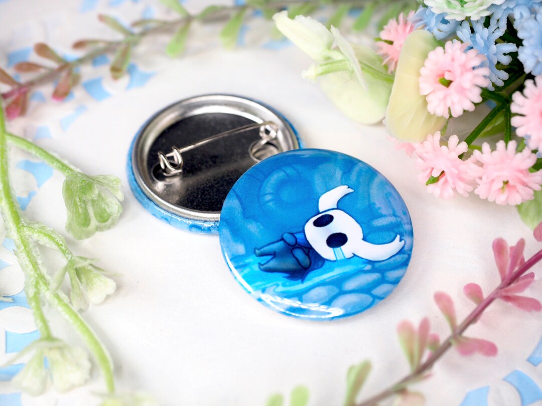 Hollow Knight Crying Small Badge Hollow Knight - Etsy