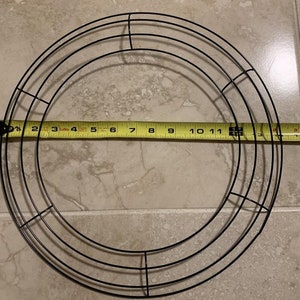 14" Wire Wreath Form - Great for Wreath Making and Craft Projects ...