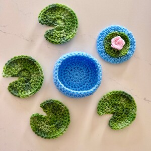 Crochet Lily Pad Coaster Set Set of 4 Lili Pads With Mini - Etsy