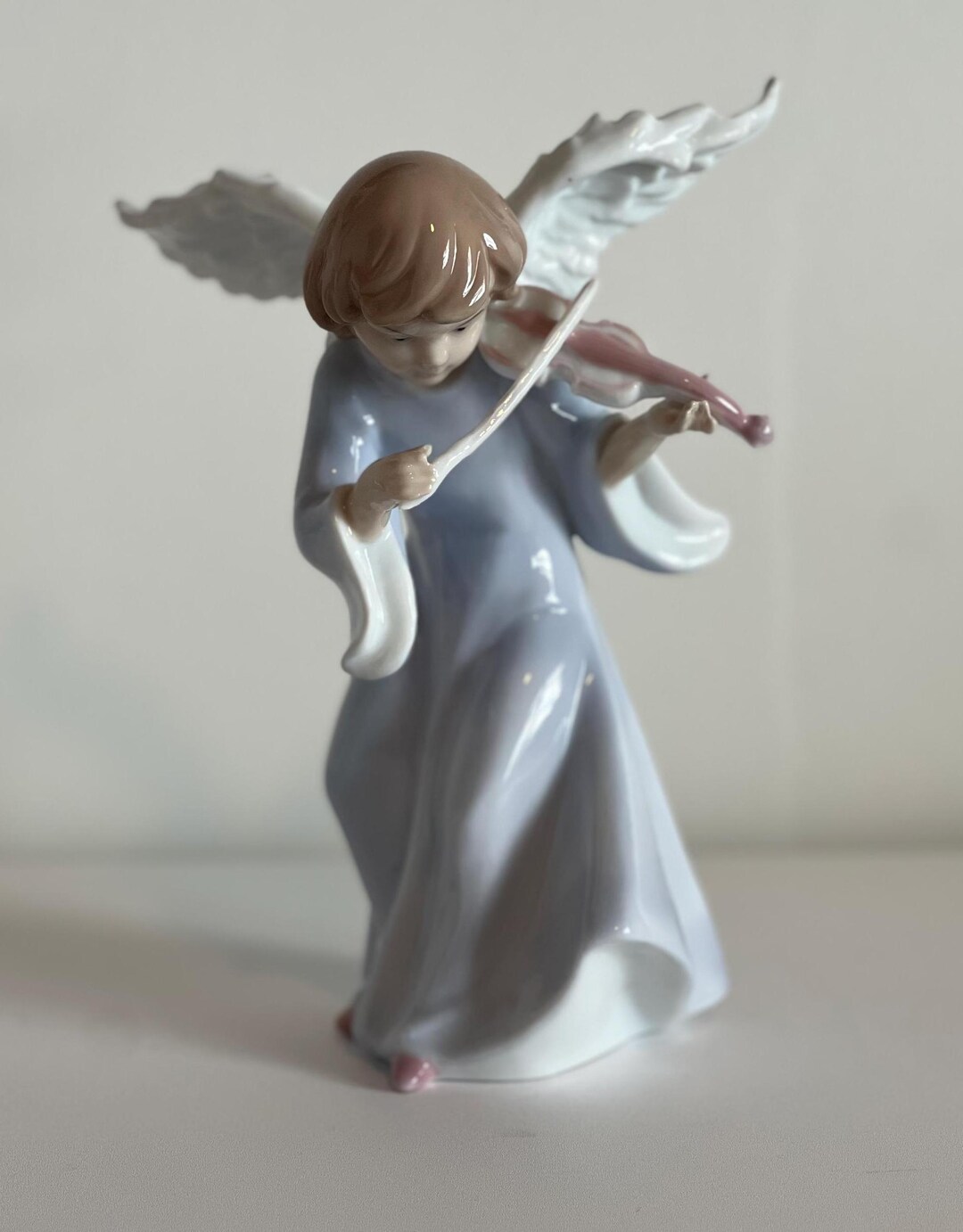8" Porcelain Angel Statue Playing Violin - Beautiful Angel Home Decor ...