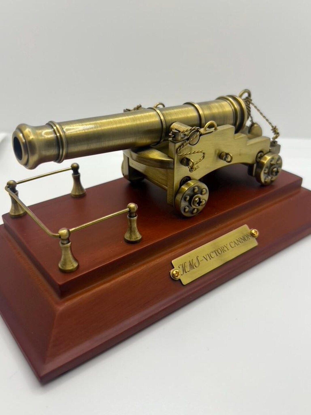 7" Silver Divers Submarine Pod Clock - Chrome - Nautical Home Decor ...