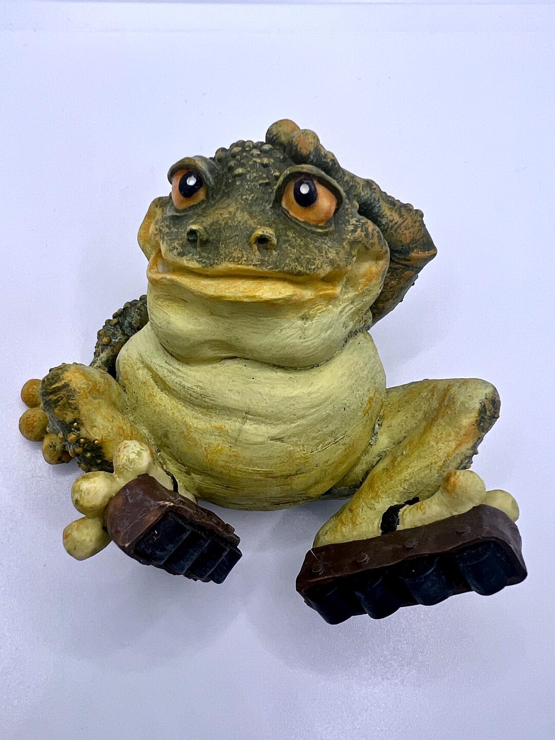 4" Skating Frog - Hand Painted - Animal Figurine Statue Decoration Room ...
