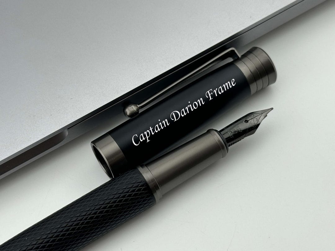 Custom Black Fountain Pen – Engraved Gift for Captain, Lieutenant or ...
