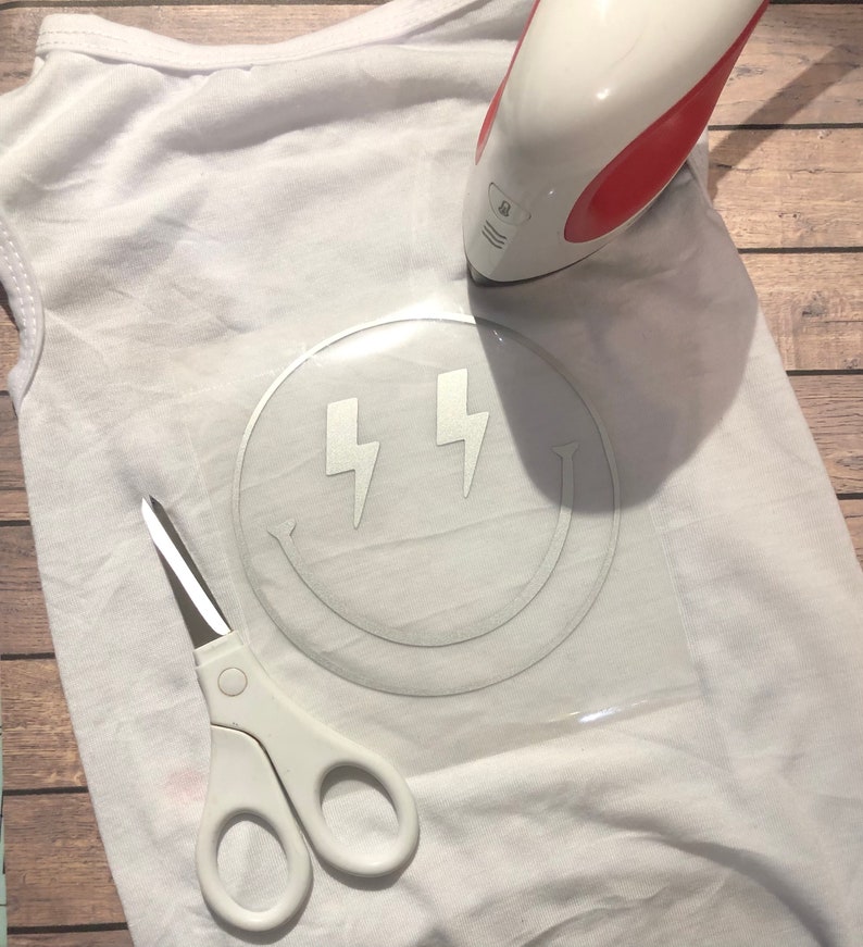 Iron on / HTV: Lightning Bolt Happy Face Iron-on Decal / T-shirt Design ...