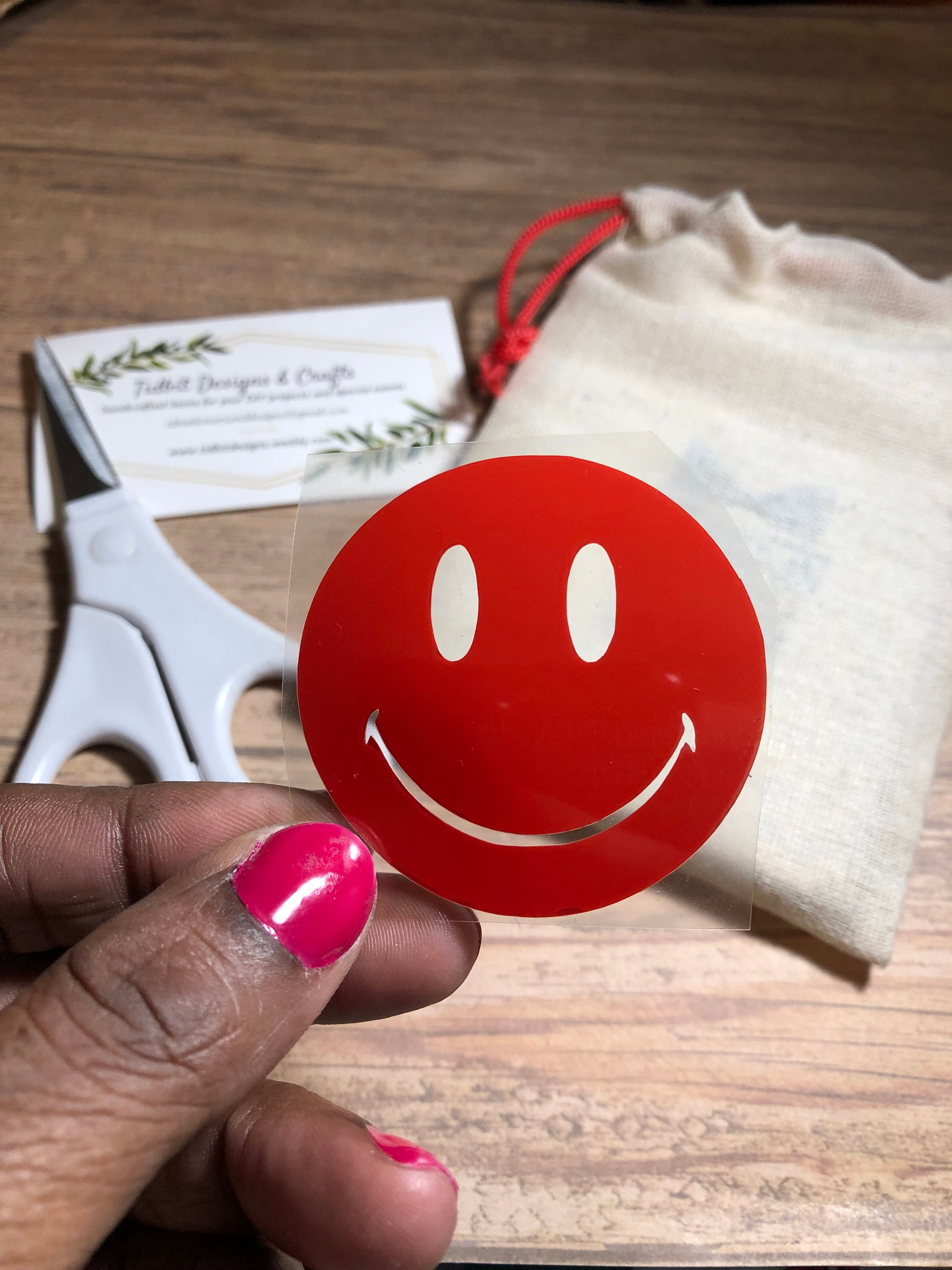 Iron on / HTV: Hi + Smiley Face Iron-on Decal / T-shirt Design/ Bag ...
