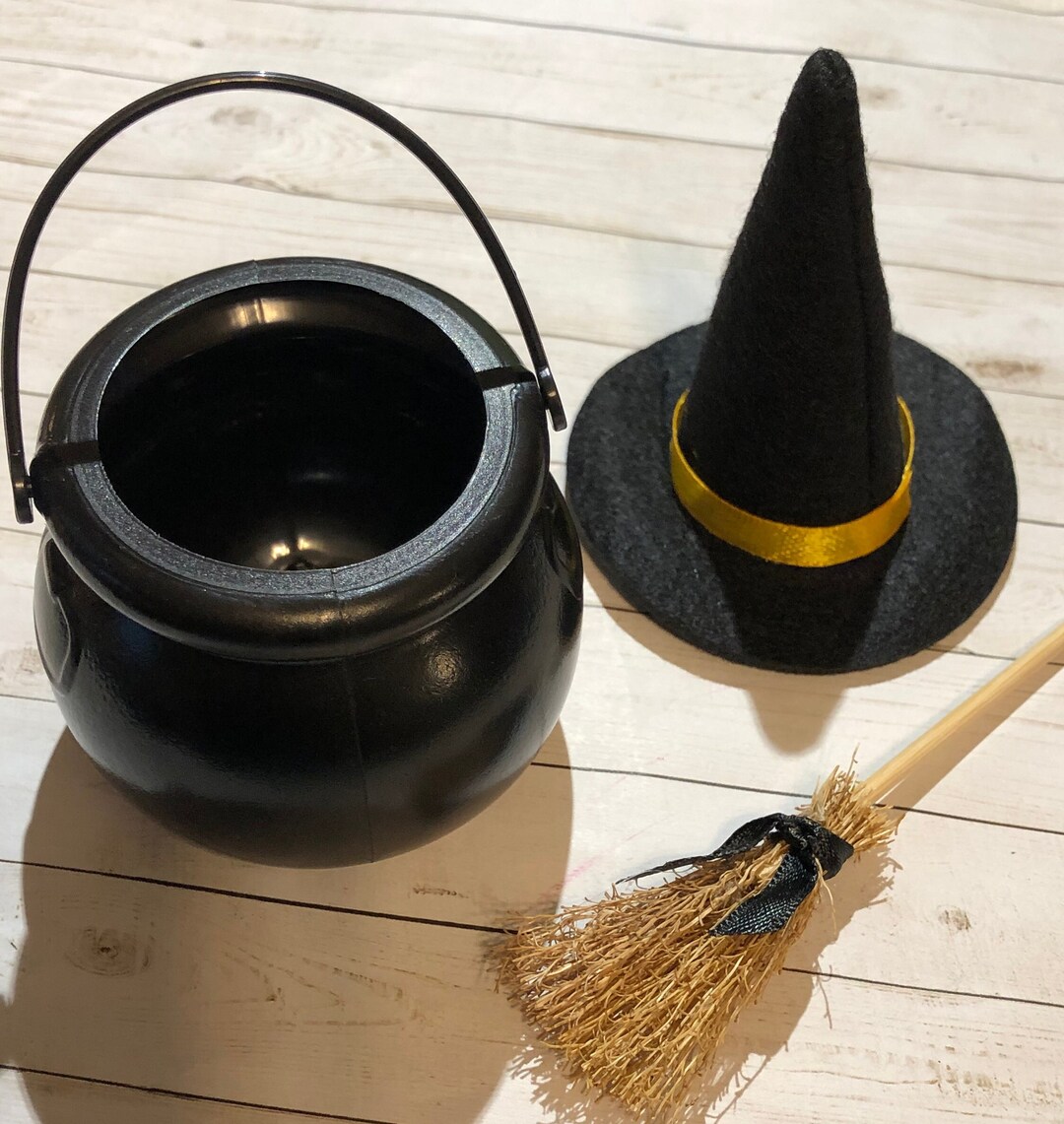 Small Witch Set Hat / Broom / Cauldron / Perfect for Your Halloween ...