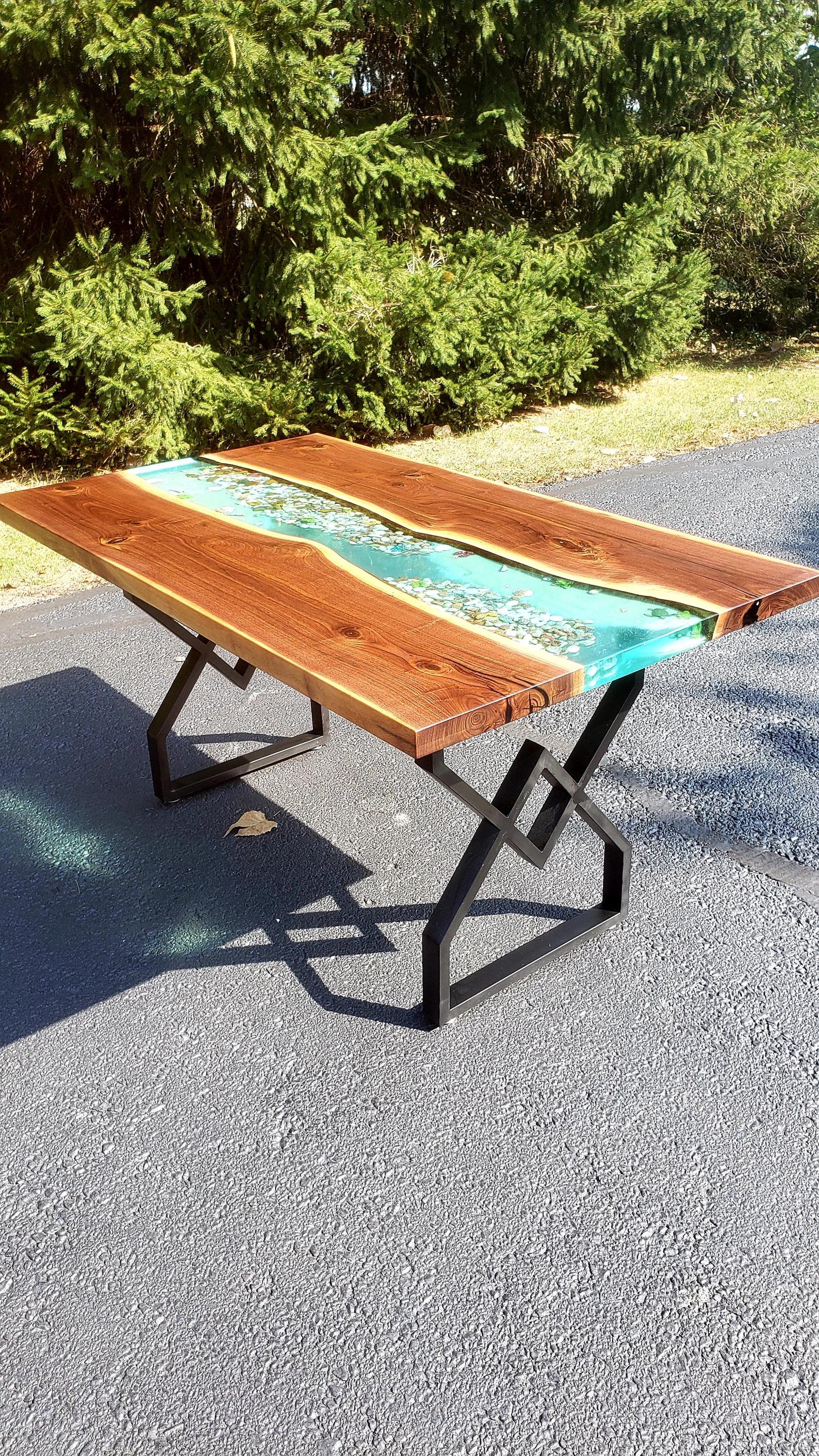 USA- Walnut Blue Epoxy Ocean Tables. Shells Plants,starfish and Turtles ...