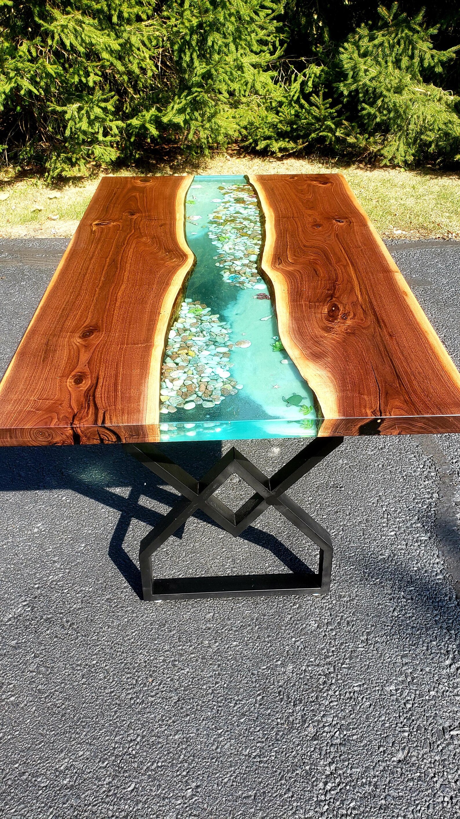 USA- Walnut Blue Epoxy Ocean Tables. Shells Plants,starfish and Turtles ...