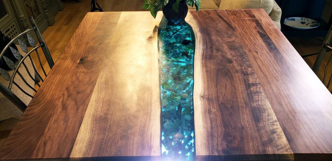 Real 3d Fish Aquatic Epoxy River Table, With Realistic Northern Fish ...