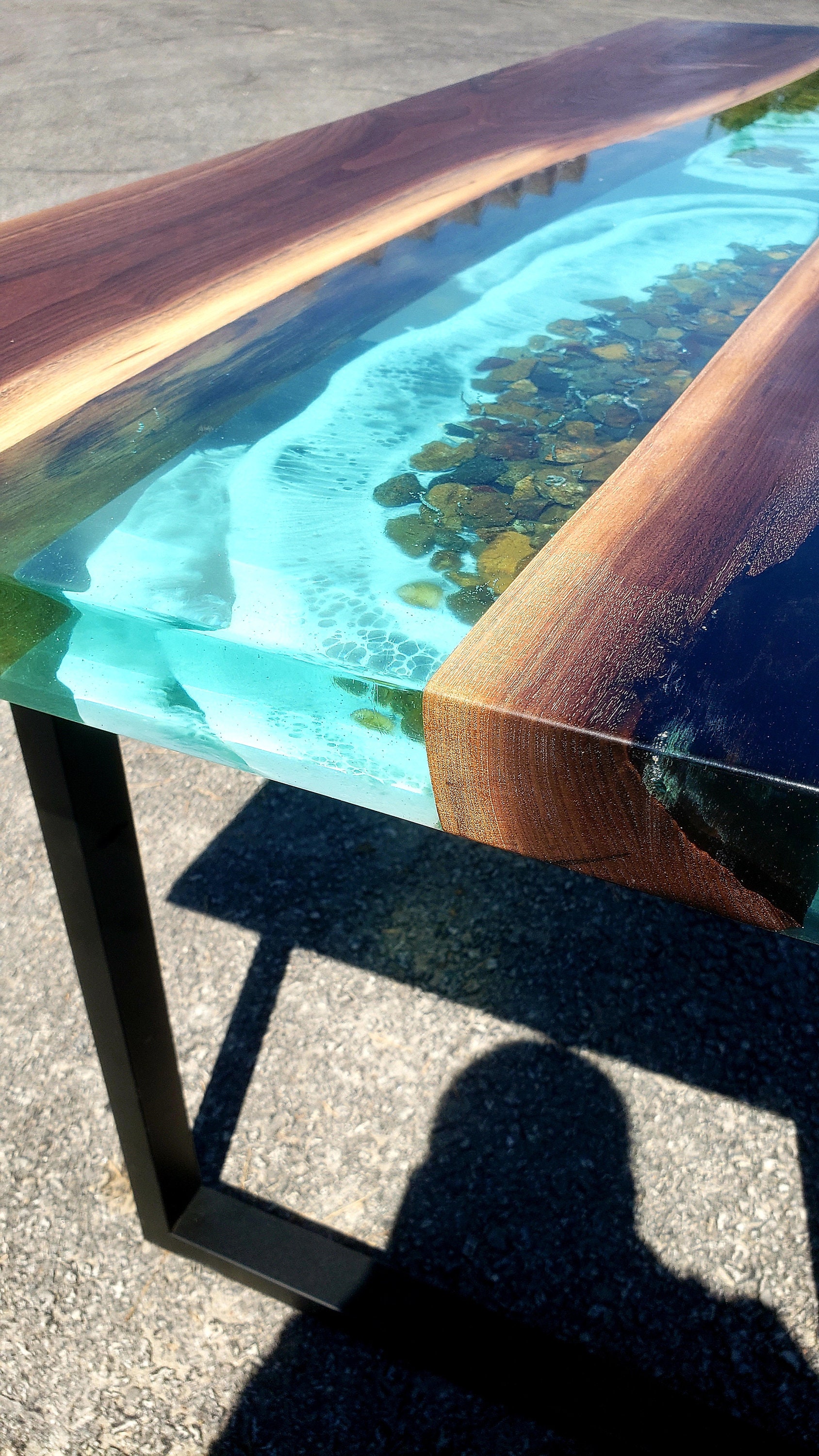 USA- Walnut Blue White Capped Ocean Waves Tables. Shells Plants ...
