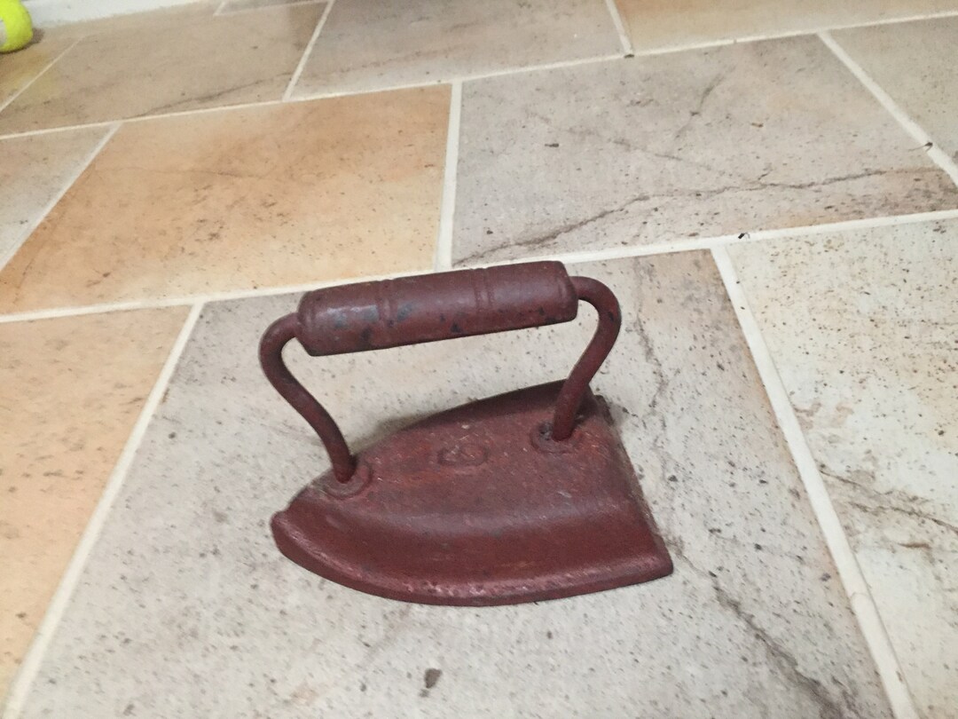Antique Sadiron No 6 Cast Iron - Etsy