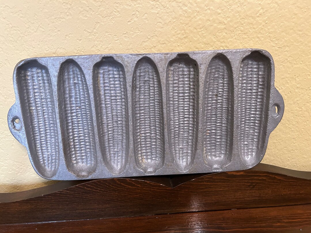 Corn Bread Cast Iron Pan Vintage Cob Stick - Etsy
