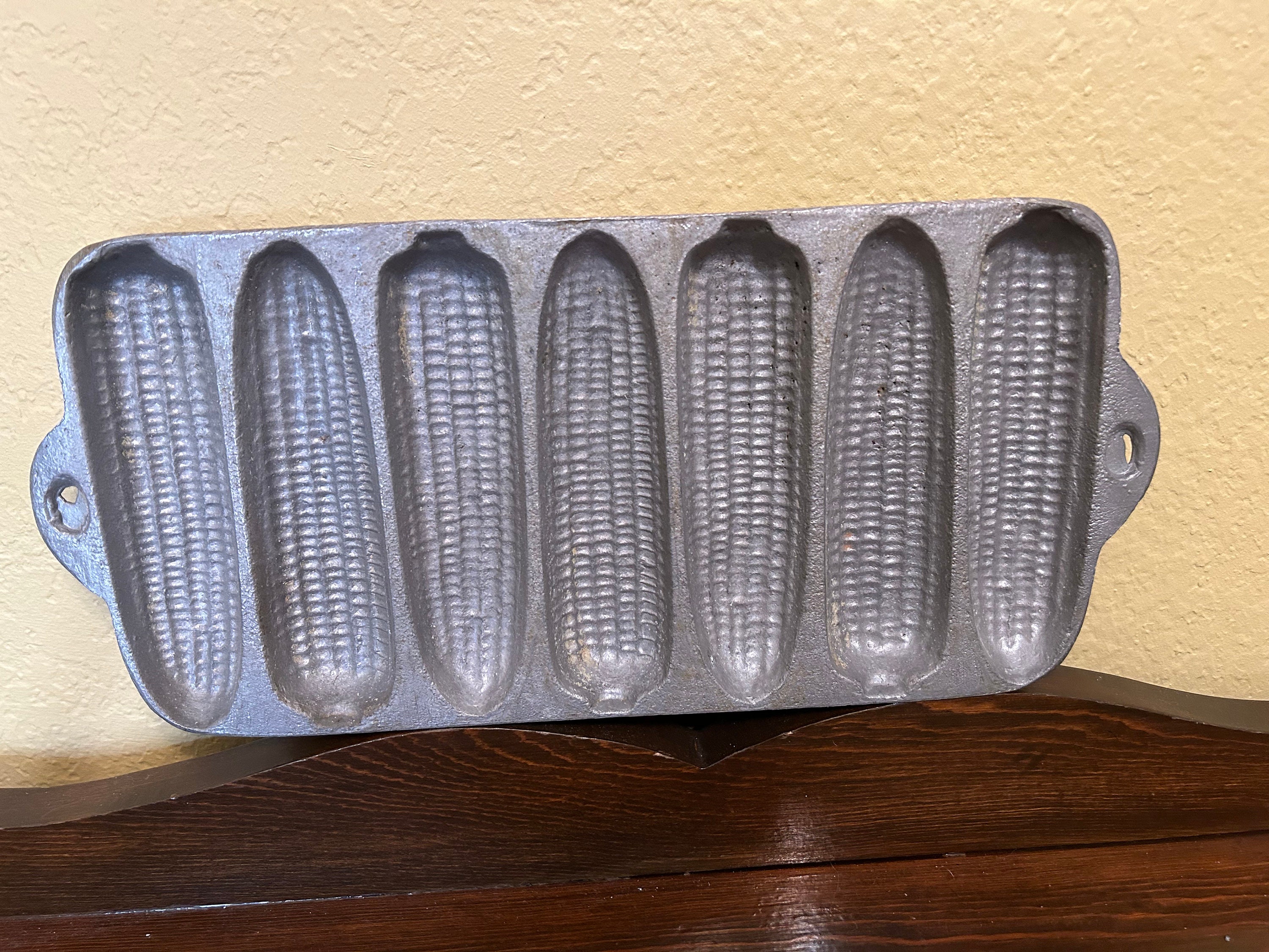 Corn Bread Cast Iron Pan Vintage Cob Stick - Etsy