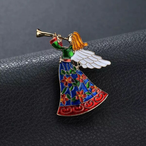 Trumpet Pin - Etsy
