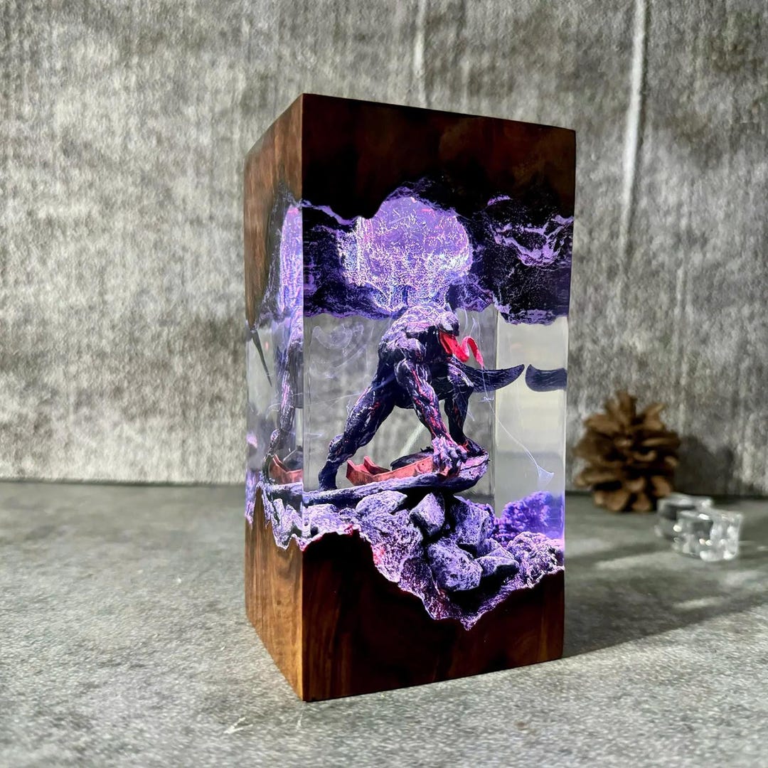 Venom Resin Lamp, LED Movie Night Light, Premium Handcrafted ...