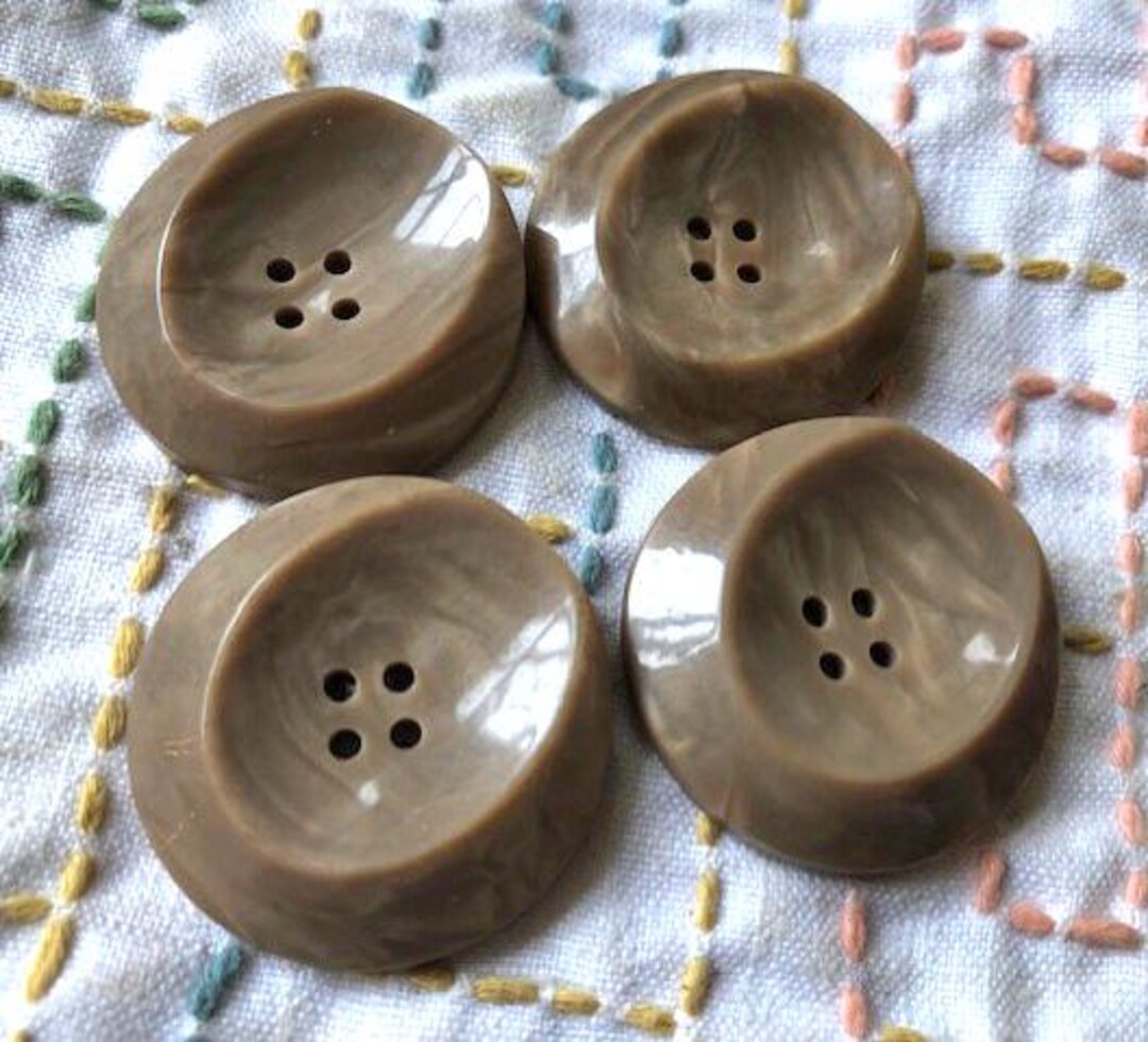 Set 4 Beige Casein Buttons 1930's 3 Cm - Etsy