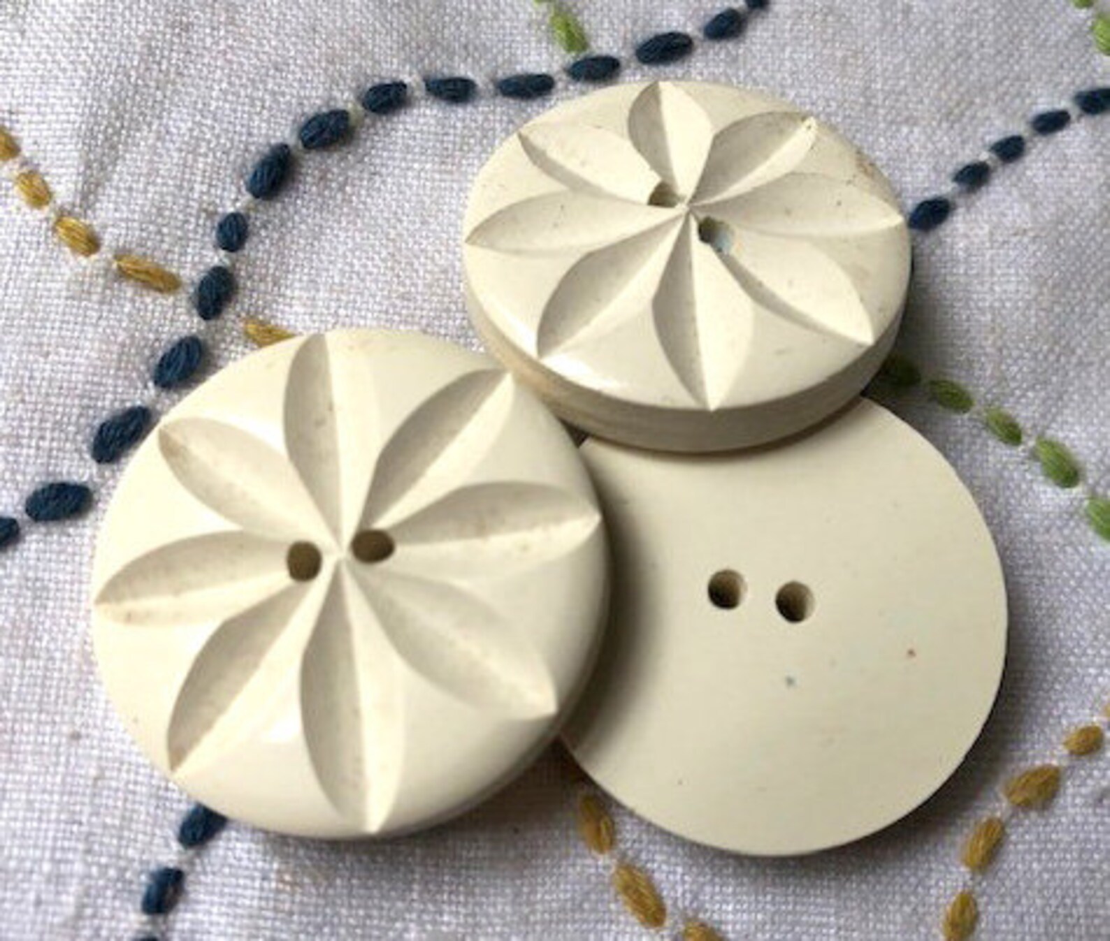 Set 3 White Carved Casein Buttons 1930's - Etsy