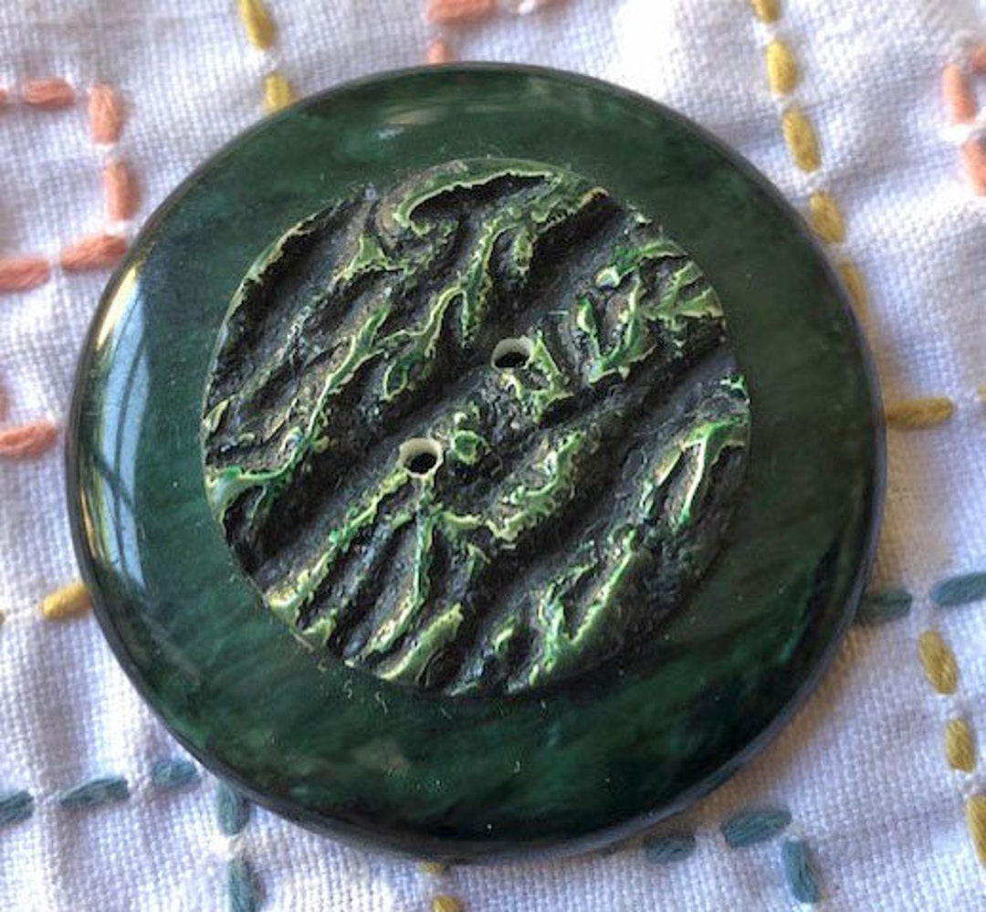 Large Sculpted Green Casein Galalith Button 1930's 1 - Etsy