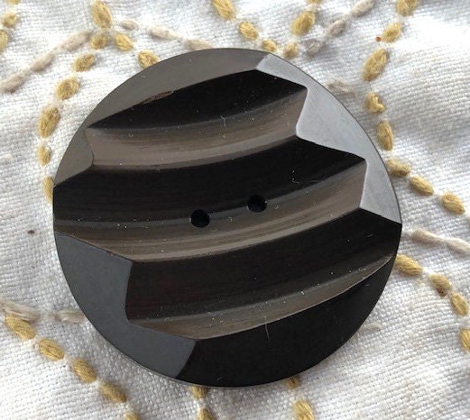 High Carved Brown Casein Button 1930's 1940's - Etsy
