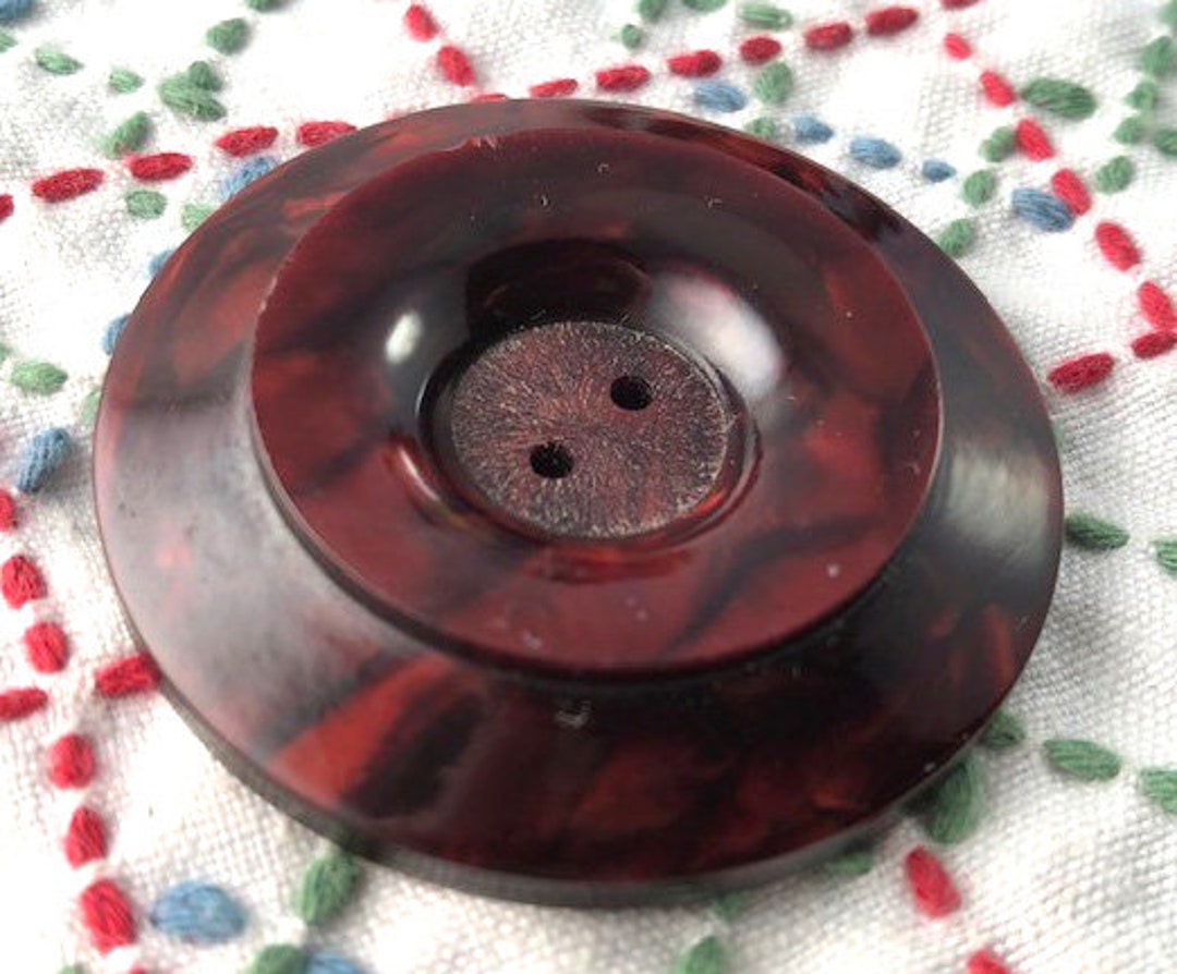 Burgundy Red Galalith Buttons 1930's 1940's 3 Sizes - Etsy