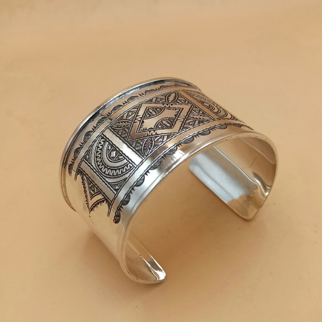 Antique Tuareg Bracelet 925 Silver Handmade Made in Tiznit, Morocco ...