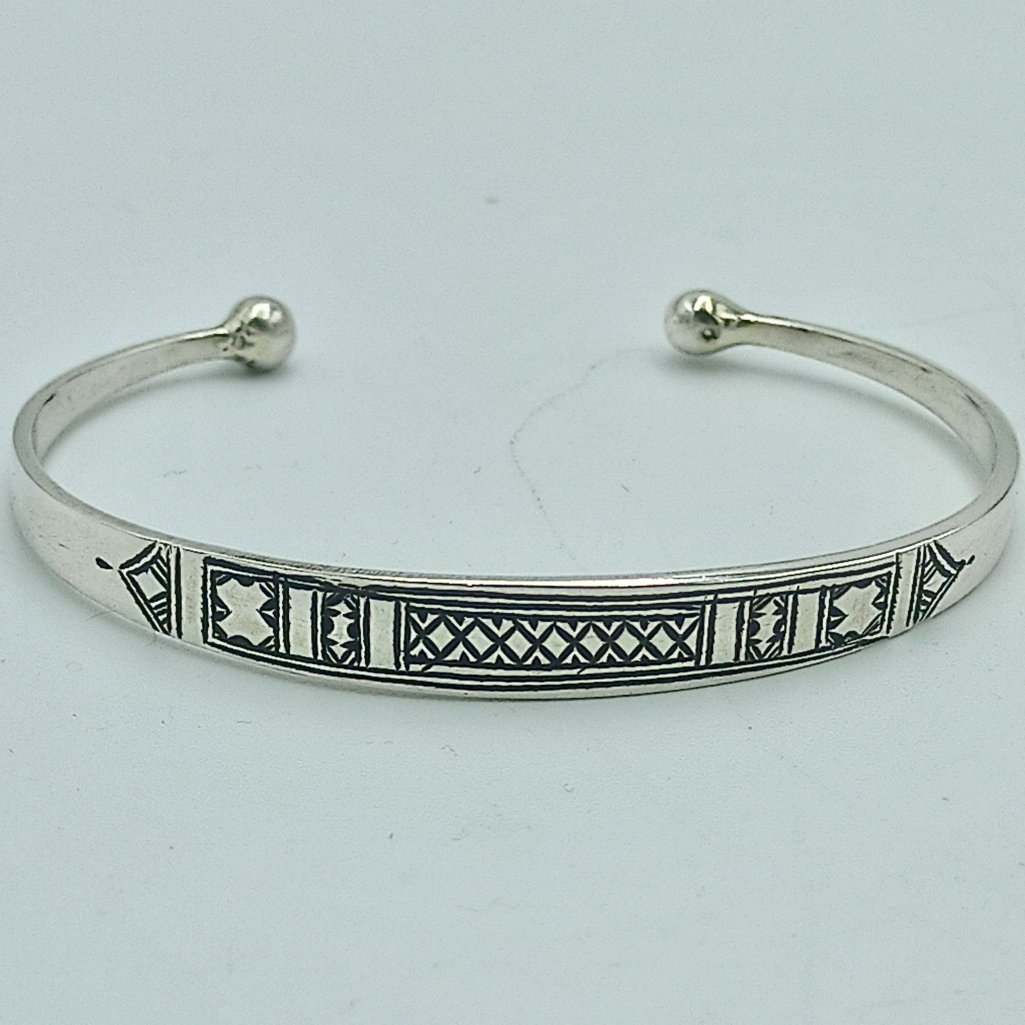 Tuareg Bangle - Etsy Tuareg Bangle - Etsy