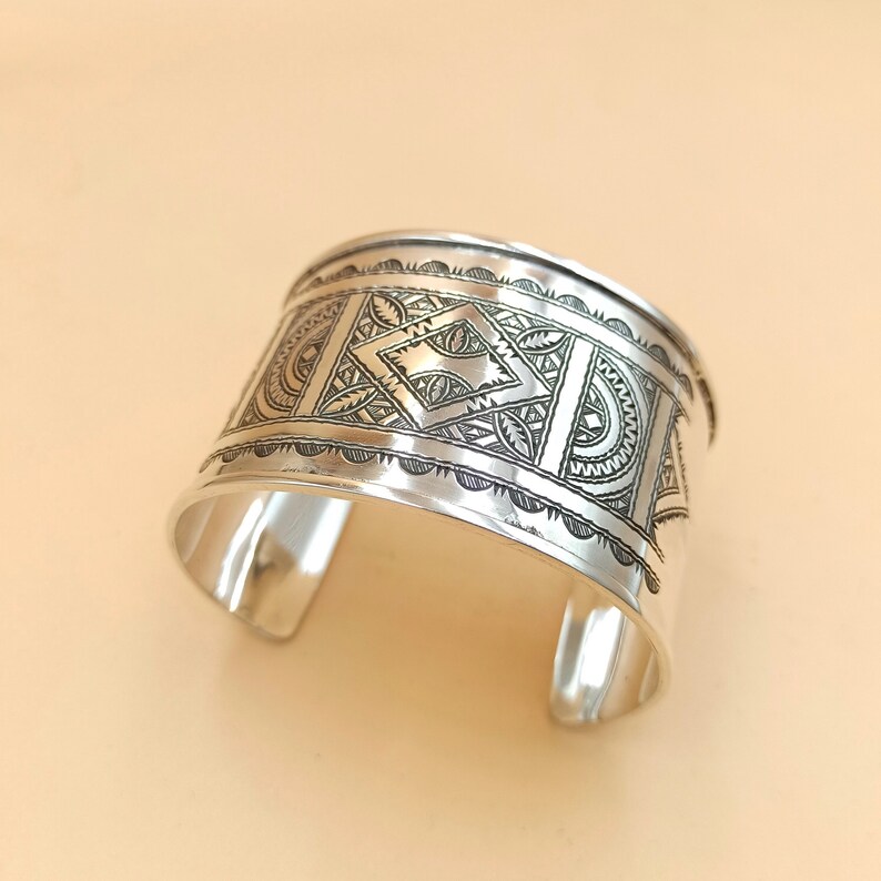 Antique Tuareg Bracelet 925 Silver Handmade Made in Tiznit, Morocco ...