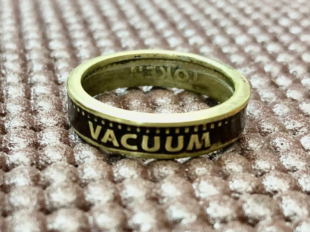Vacuum Token Coin Ring - Etsy Österreich