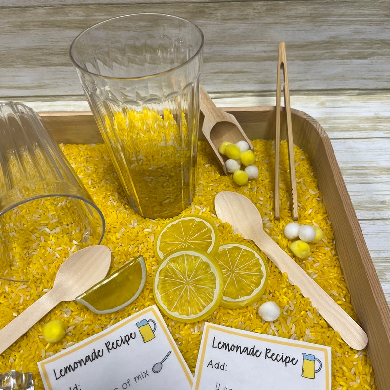 Lemonade Sensory Bin | Summer Sensory Bin | Lemonade Recipe Montessori ...