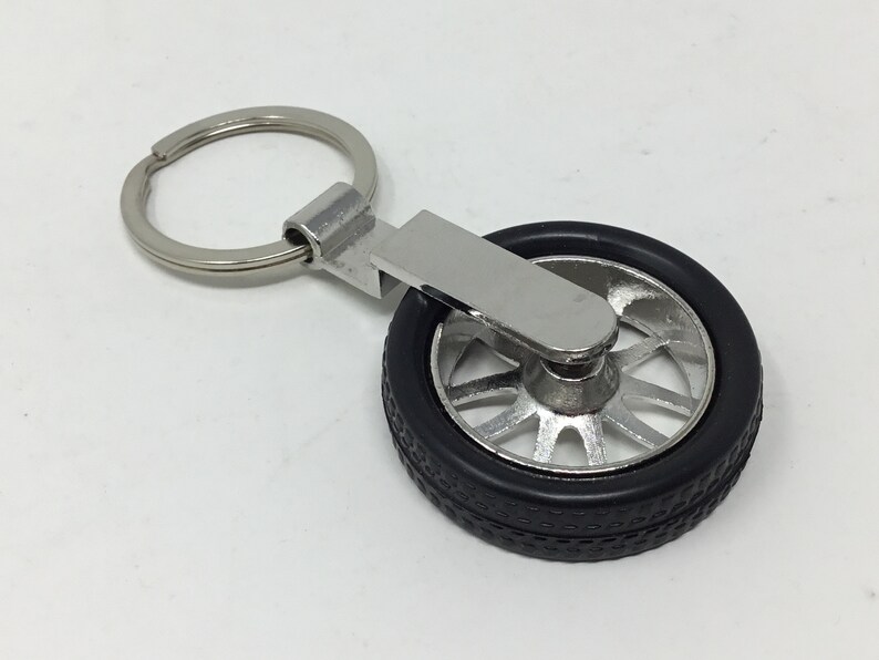 10 Spoke Custom Wheel With Rubber Tire Keychain - Etsy