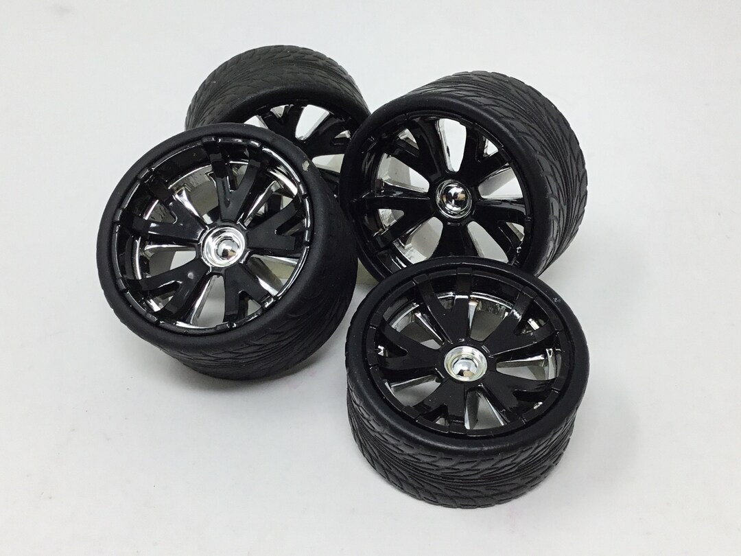 5 Spoke Black and Chrome Big Wheels DUBS Model Car Junkyard Wheel ...