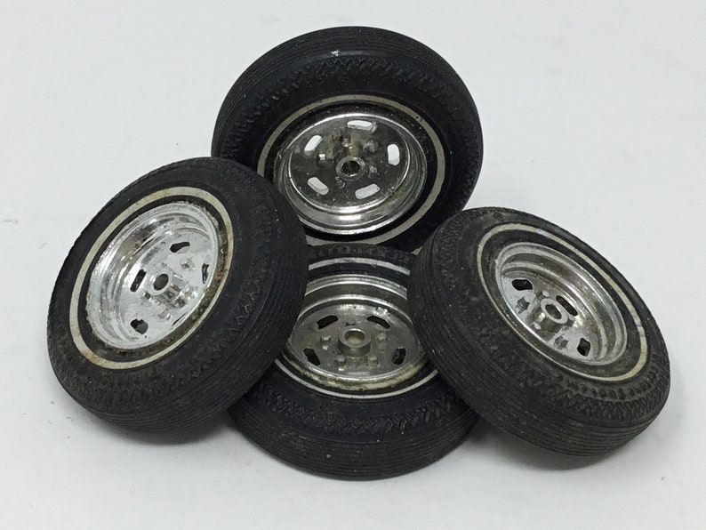 70’s Slotted Muscle Drag - Model Car Junkyard Wheel & Tire Set - #E248 ...