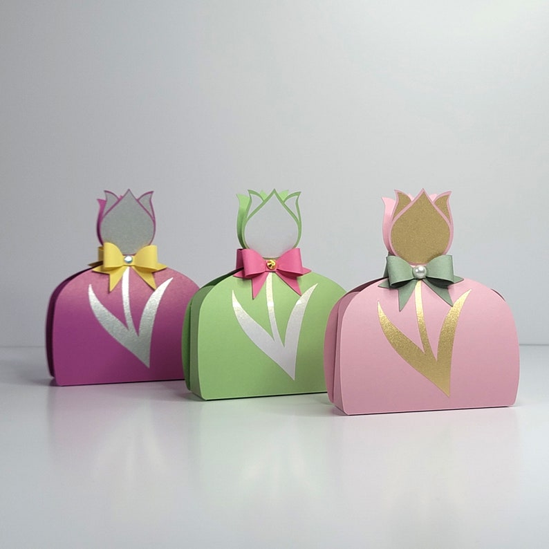Tulip Gift Box Template | Party Favor Box Template | Gift Bag | Cricut ...