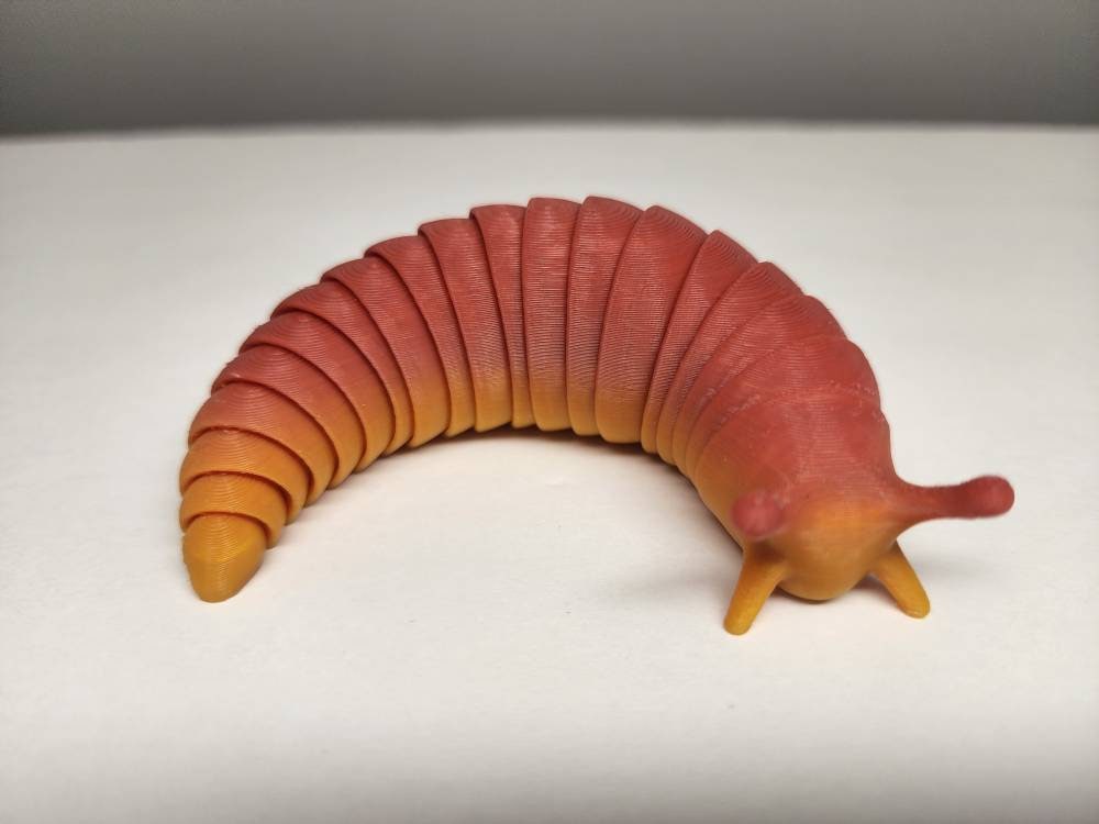 3D Printed Articulated Fidget Slug - Etsy