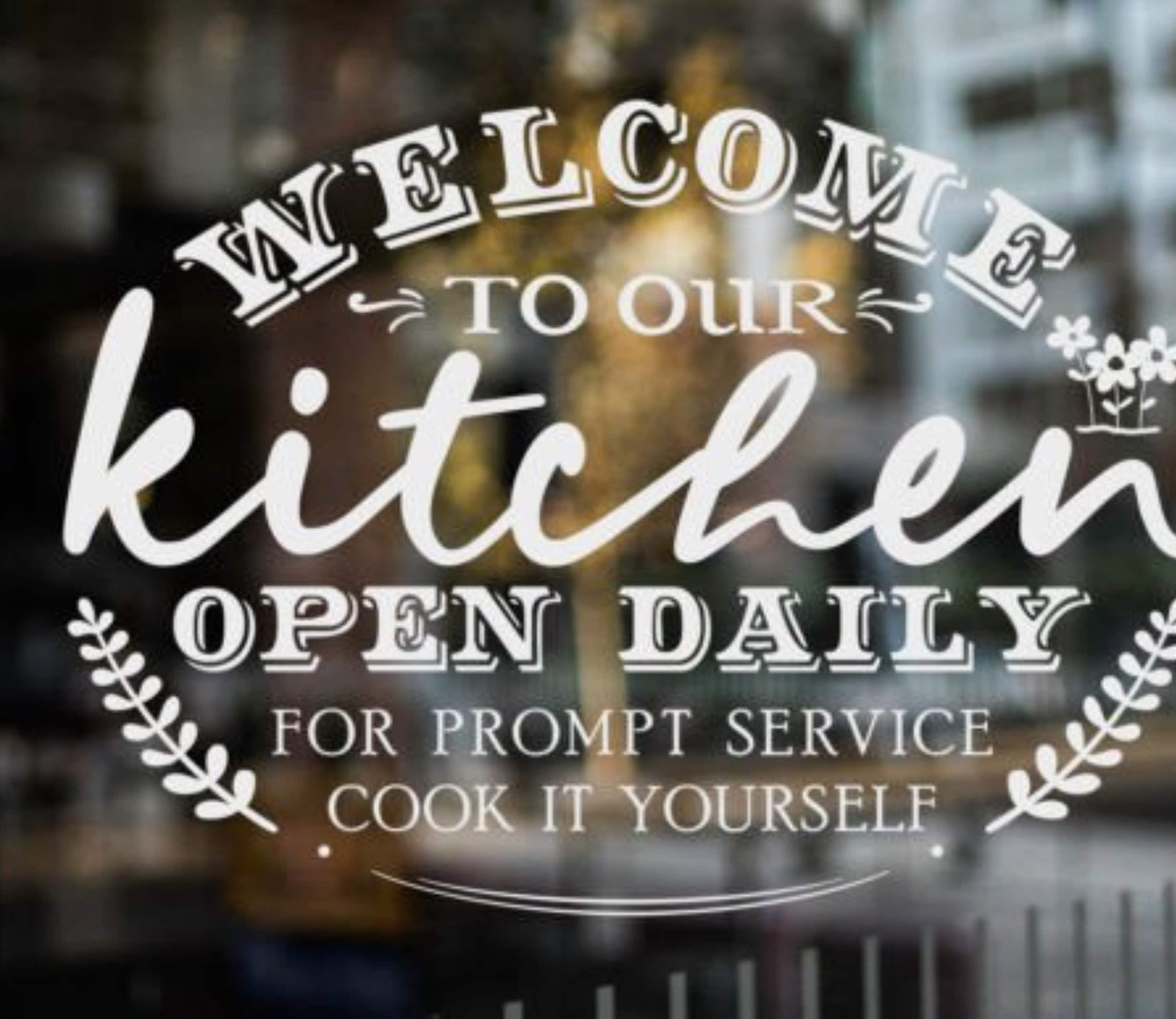 Farmhouse Kitchen SVG Bundle: Family Quotes, Funny Sayings (cut Files ...