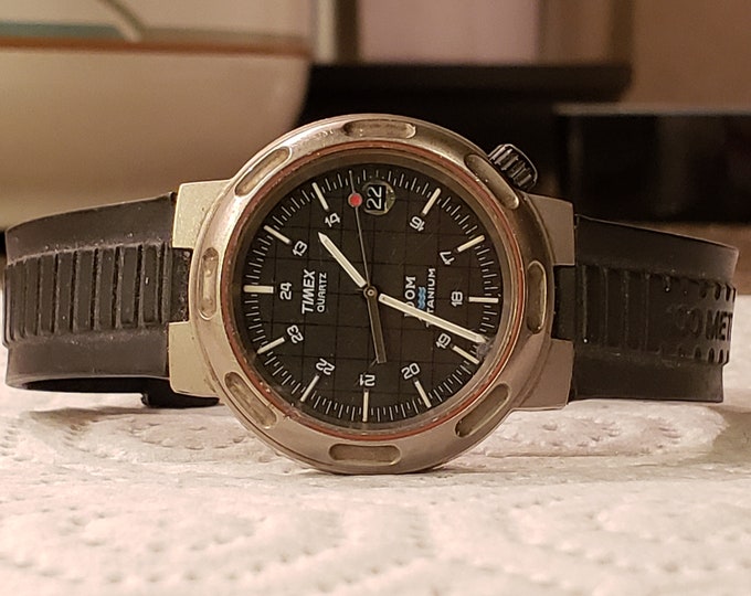Vintage Timex Quartz Titanium Watch - Etsy