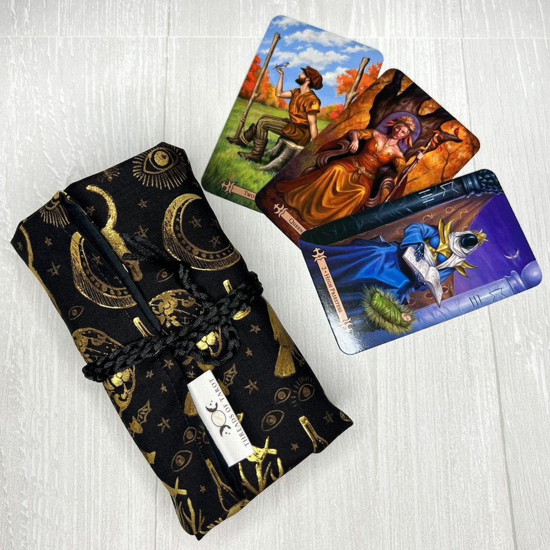 Witchy Tarot Wrap, Black & Gold Tarot Deck Storage Cloth, Tarot Card ...